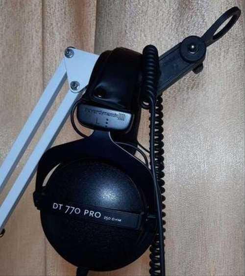 Студийные наушники Beyerdynamic DT770 PRO 250