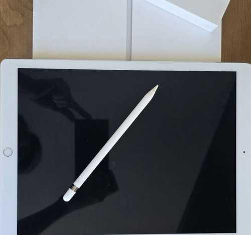 iPad pro 12.9 1st 128gb