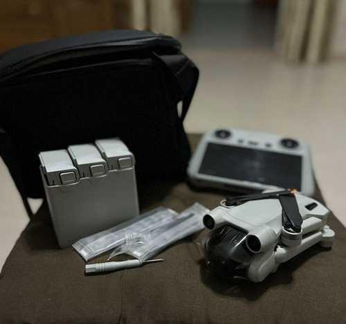 DJI Mini 3 Pro Fly More Combo Plus (RC)