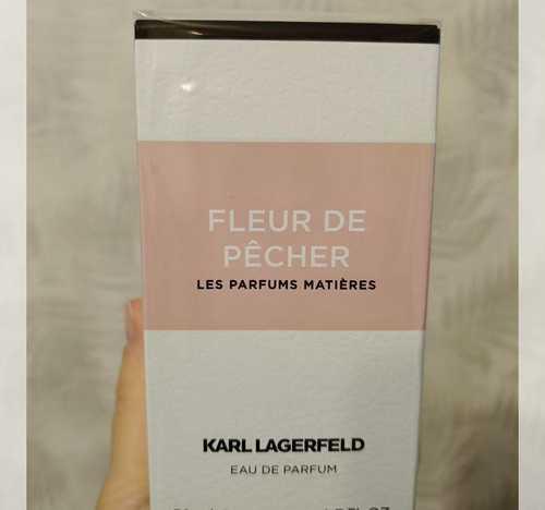 Туалетная вода Karl Lagerfeld Fleur de pecher