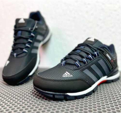 Кроссовки Adidas надежные