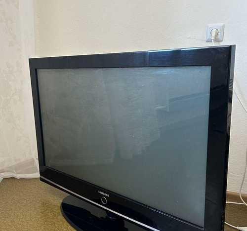 Телевизор Самсунг 42 дюйма (106см)