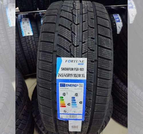 Fortune FSR-901 245/45 R19