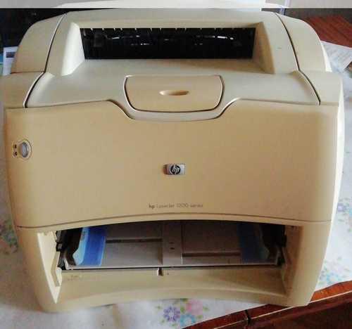 Принтер лазерный Hp laserjet p1200