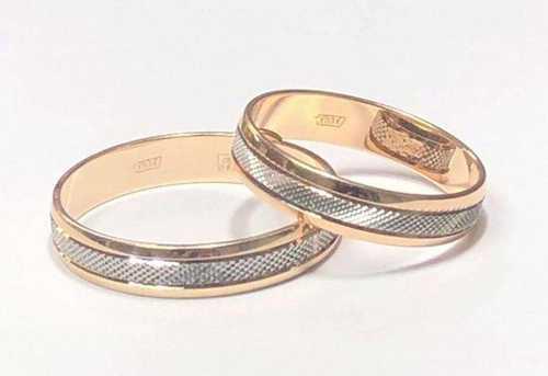 Золотые обручальные кольца в отличном состоянии