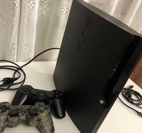 Sony PlayStation 3 Slim прошитая   2 джойстика