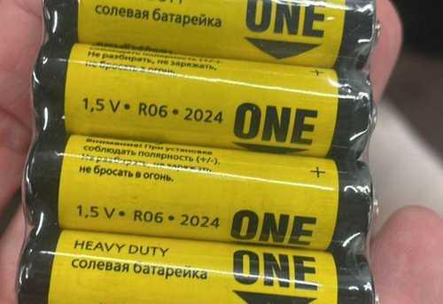 Батарейка солевая AA R6 SmartBuy ONE 1.5V 4 шт