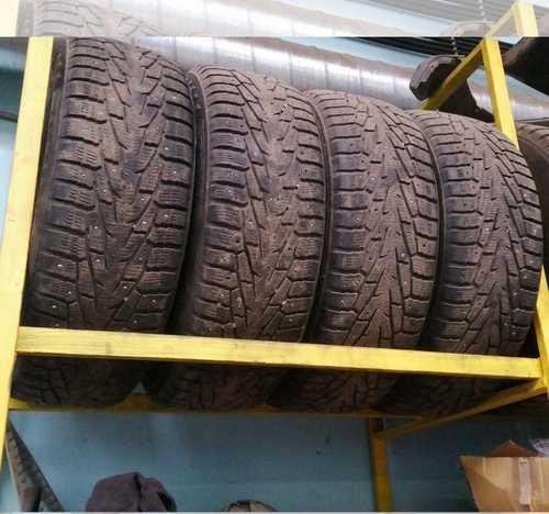 Nokian Tyres Hakkapeliitta 7 235/65 R17 114T