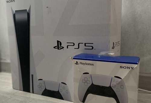 Sony PlayStation 5 (PS5)с двумя джойстиками