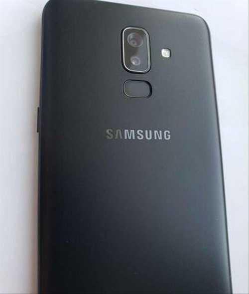Телефон Samsung galaxy j 8