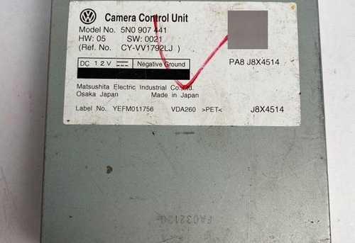 Камера заднего вида Volkswagen Tiguan