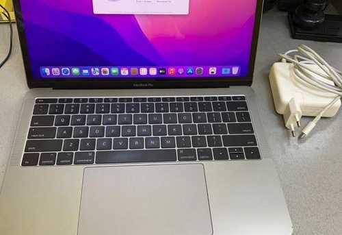 Ноутбук Apple MacBook Pro (13-inch, 2017, Two Thun