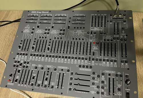 Behringer 2600