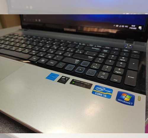Samsung np300 Core i5 ssd hdd