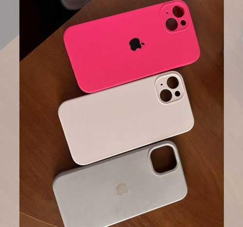 Чехол на iPhone 13