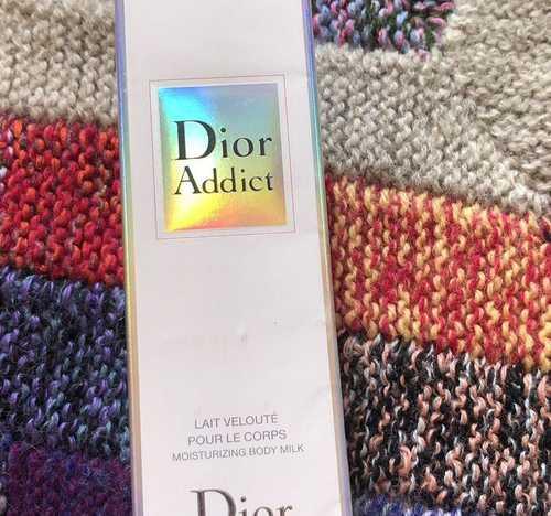 Dior addict увлажняющее молочко для тела