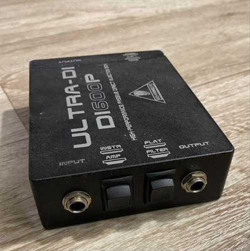 Di box Behringer DI600P Di бокс, директ-бокс