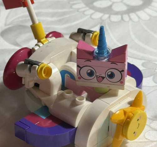 Lego машика- облачко unikitty