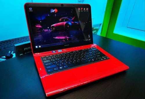 Красный ноутбук Sony Vaio на Core i3. Доставка
