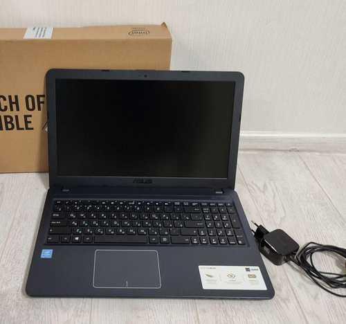 Ноутбук Asus laptop d 543m