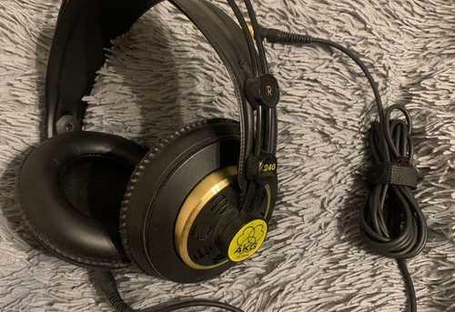 Проводные студийные наушники AKG K240 studio