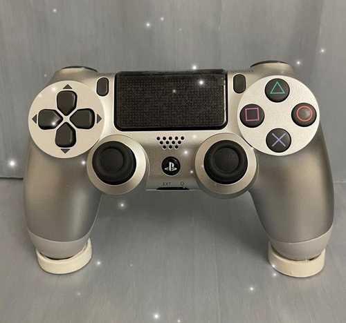 DualShock 4 V2 Геймпад серебристый для PS4, пк