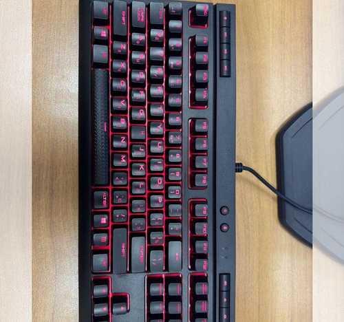 Игровая клавиатура corsair k63 red