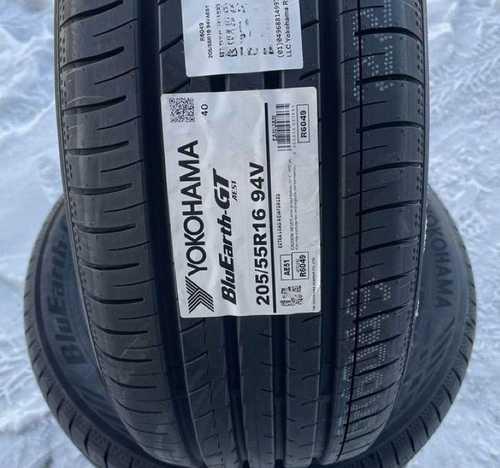 Yokohama BluEarth-GT AE-51 205/55 R16 94V