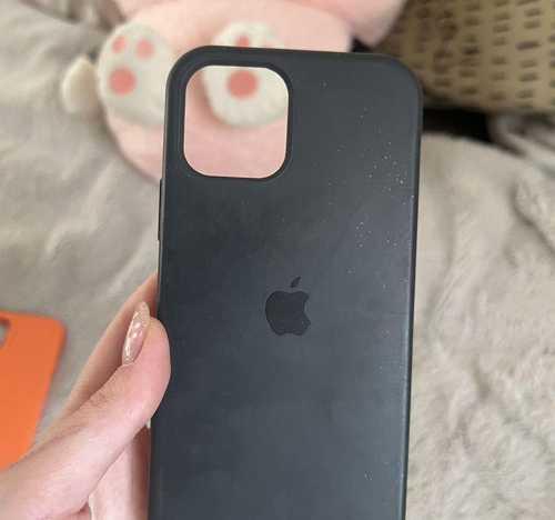 Чехол на iPhone 12