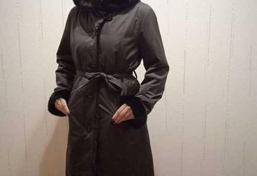 Пальто женское пихора 48 р