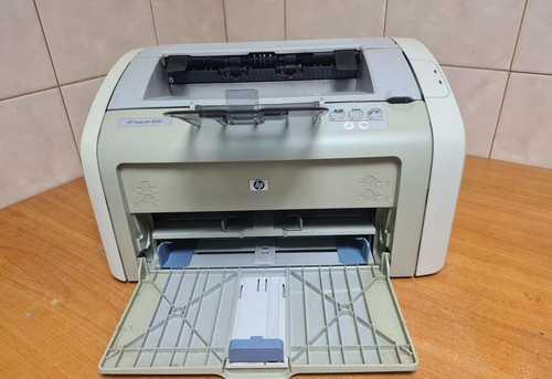 Лазерный принтер HP LaserJet 1022 рабочий
