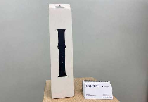 Apple Watch midnight sport band