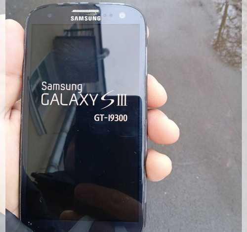 Samsung Galaxy S III GT-I9300, 16 гб