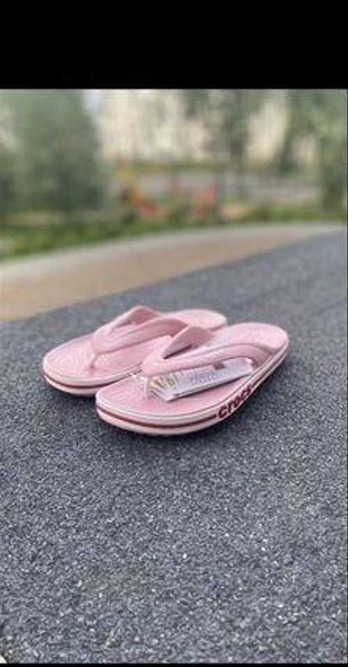 Сланцы Crocs