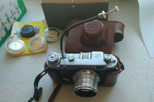 Фотоаппарат фед-2 с доп. Линзами и шнуром затвора