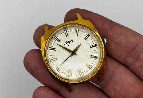 Луч механические позолоченные часы СССР