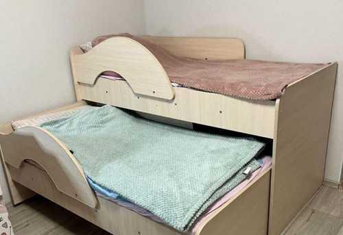 Детская двухярусная кровать бу