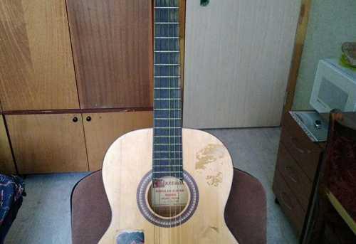 Классическая гитара б/у Kremona P650M