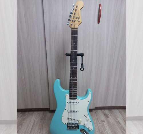 Электрогитара Fender Squier Bullet strat