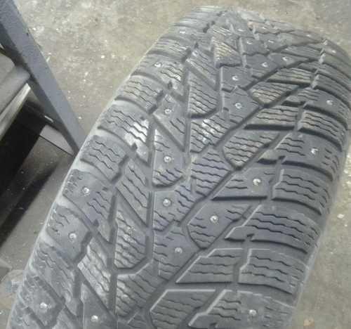 Accelera 651 235/60 R18