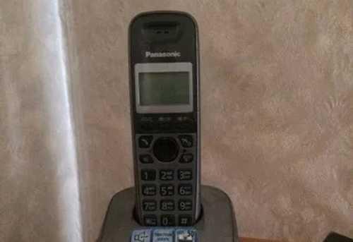 Радиотелефон Panasonic KX-TG2511RU б/у
