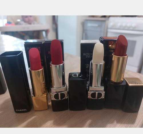 Помада chanel,dior,estee lauder