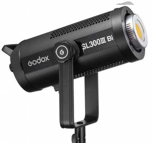 Осветитель Godox SL300III Bi 2800-5600К