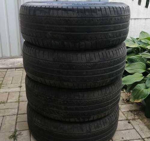 Michelin Primacy HP 215/60 R16