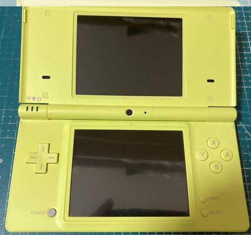 Nintendo DSi