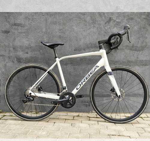 Шоссейный велосипед Orbea Avant H30 D