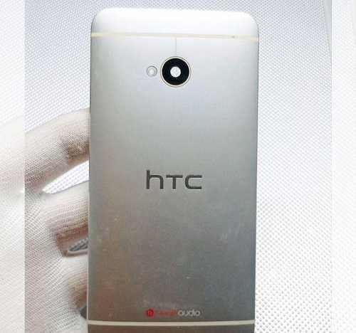 HTC One. Задняя крышка. Оригинал