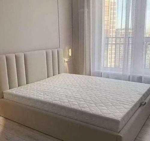 Дизайнерская кровать