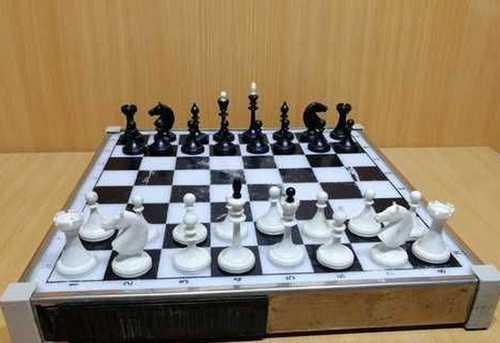 Шахматная доска с шахматами изгот Теплоприбор Челя