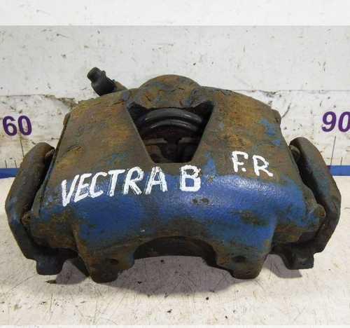 Суппорт передний правый Opel Vectra B